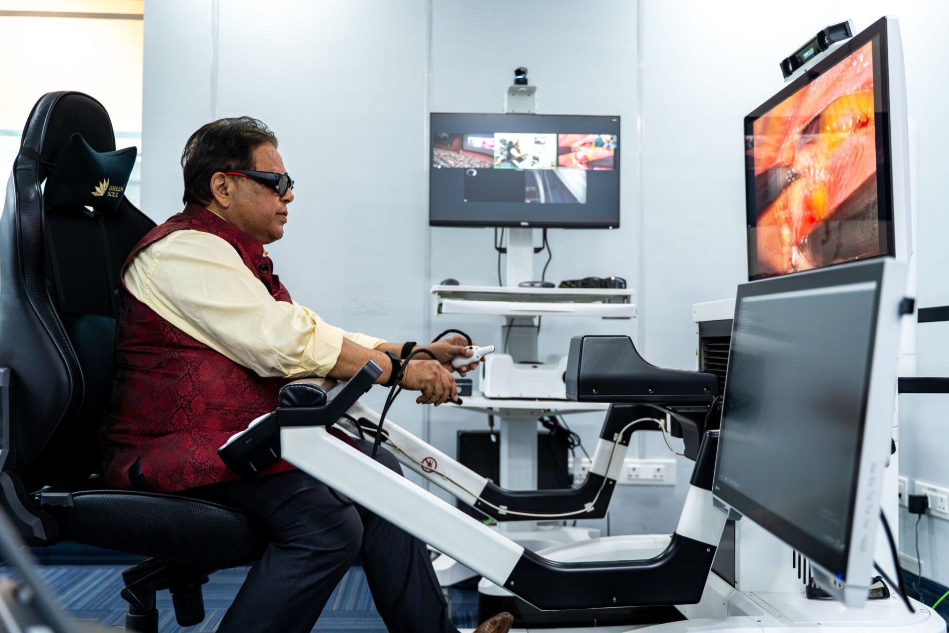 SS Innovations International Hosts India’s First Robotic Telesurgery ...